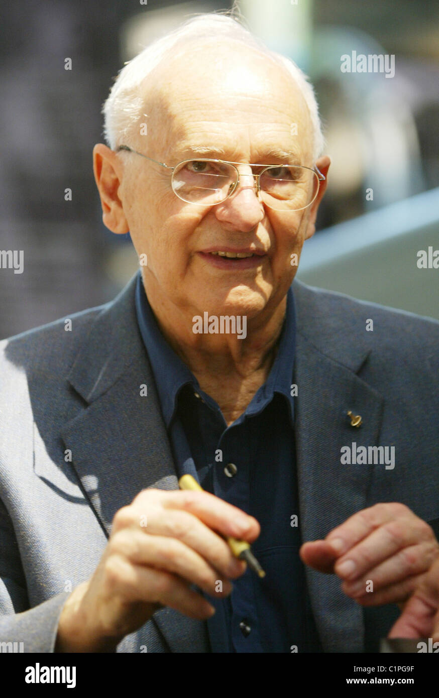 Alan Bean Apollo Astronauts book signing at the Smithsonian's National ...