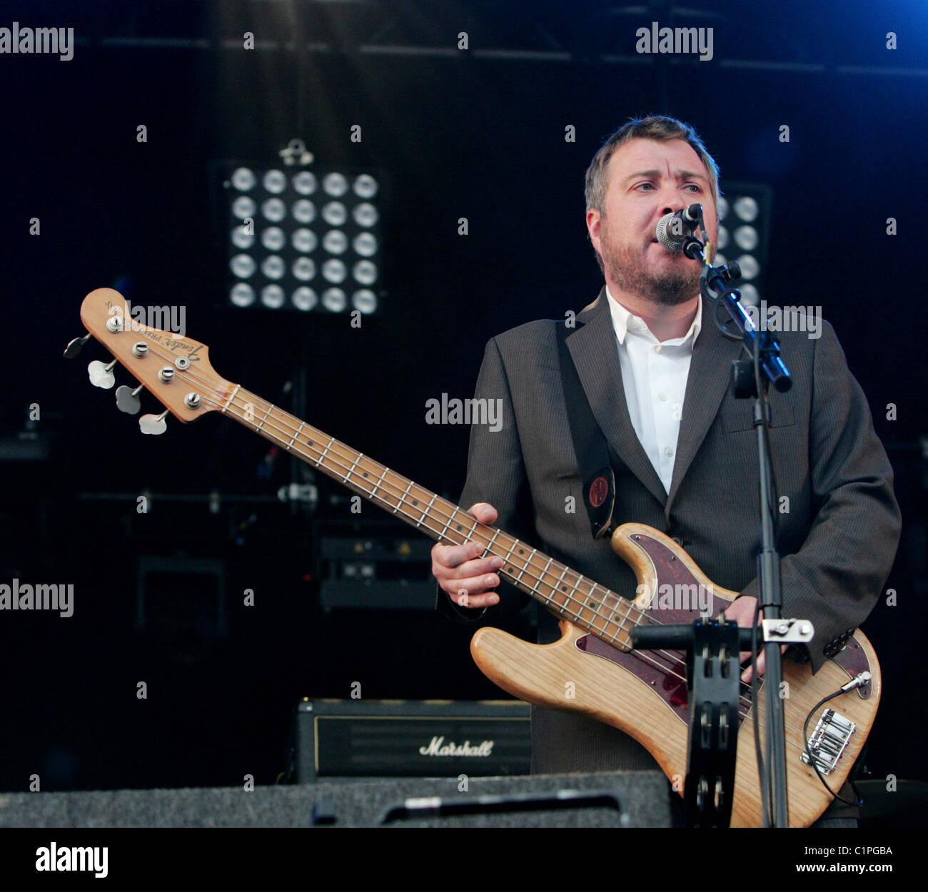 Jimi Goodwin Doves performing at The Lovebox Weekender 2009 - Day 2 ...