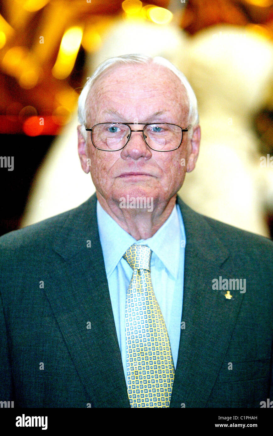 Neil Armstrong Smithsonian's National Air And Space Museum evening ...