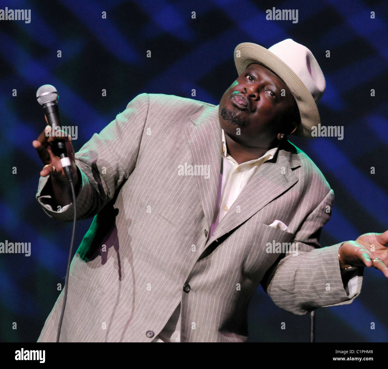 Cedric the Entertainer The ZSG Comedy Jam Hosted by Seminole Hard Rock ...