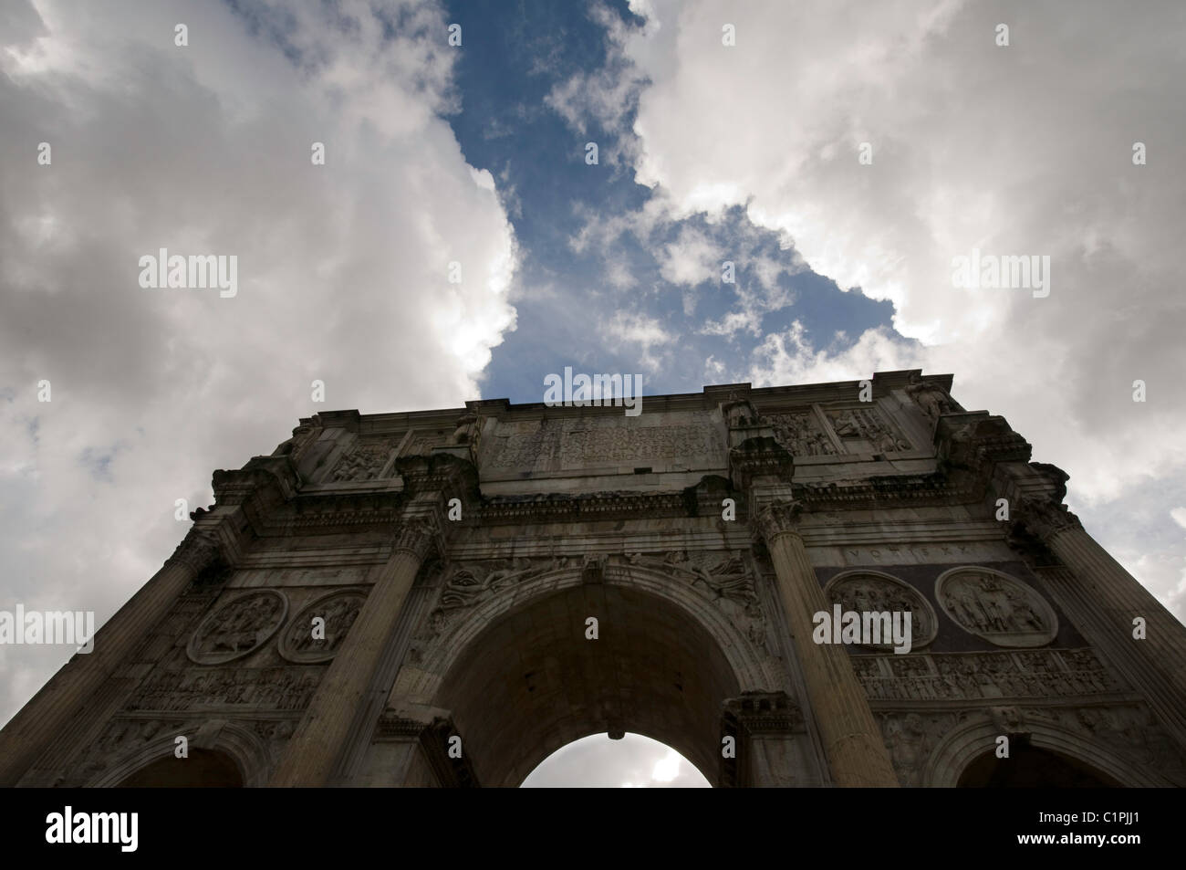 The Arch of Constatine, Arco di Constatino, in Rome, Italy Stock Photo ...
