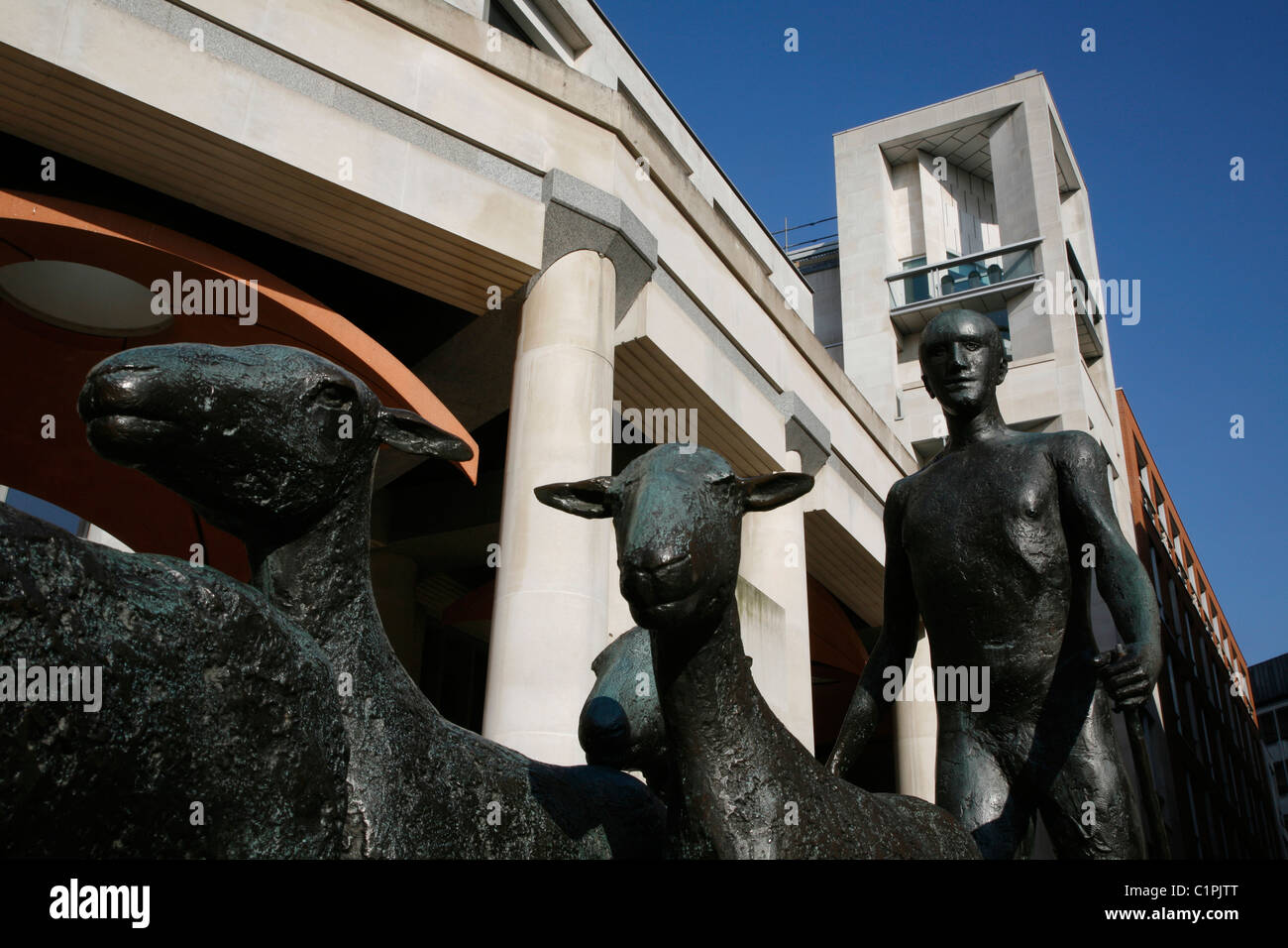 The Paternoster sculpture outside the London Stock Exchange in ...