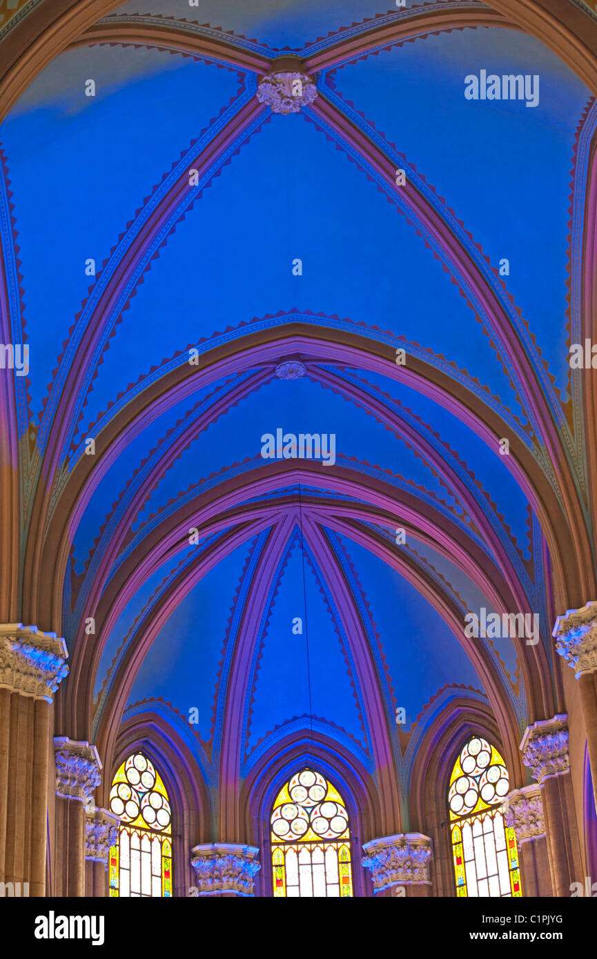 Large church windows hi-res stock photography and images - Alamy