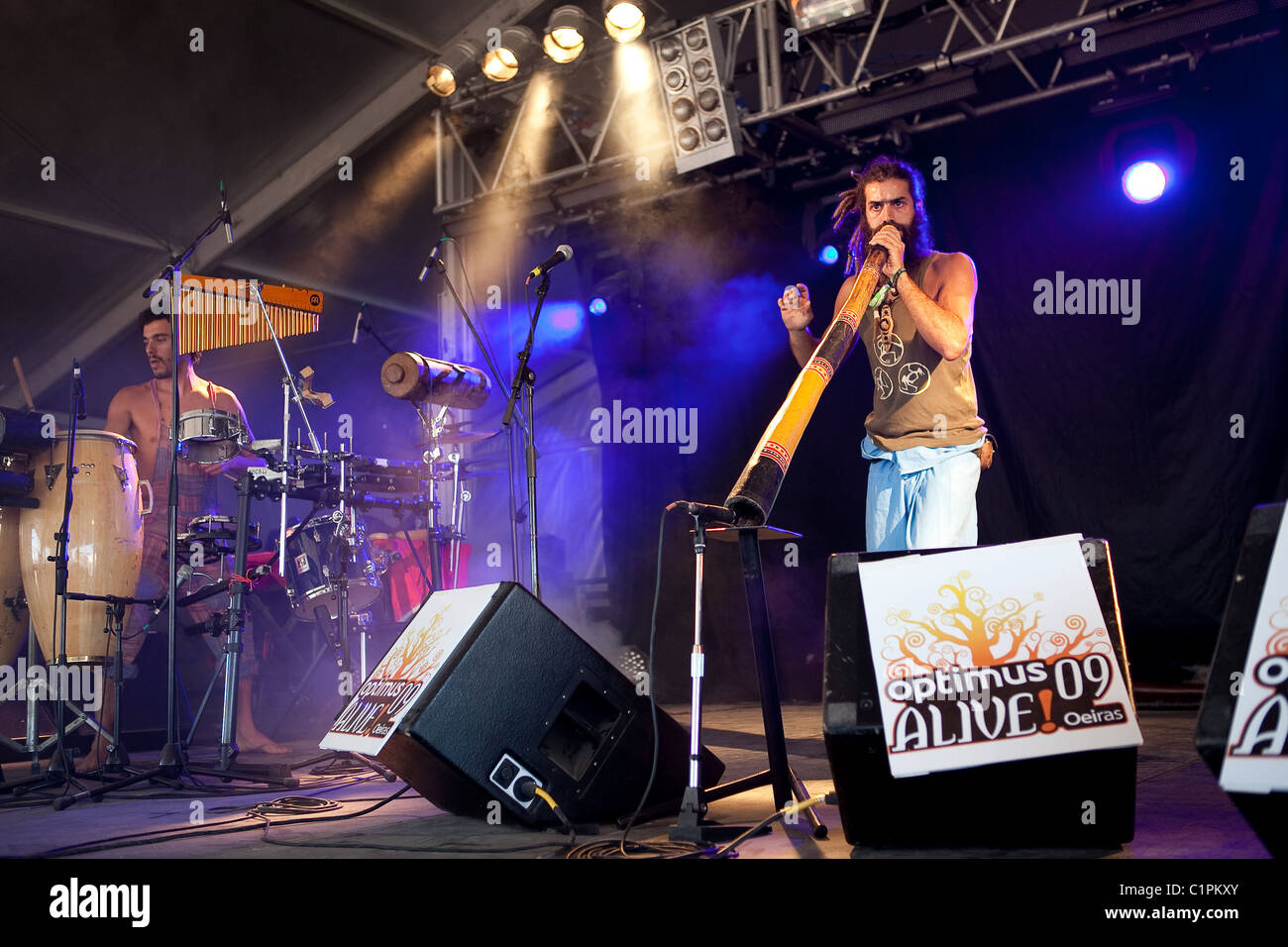 Olive Tree Dance Optimus Alive! 2009 at Passeio Maritimo de Alges - Day ...
