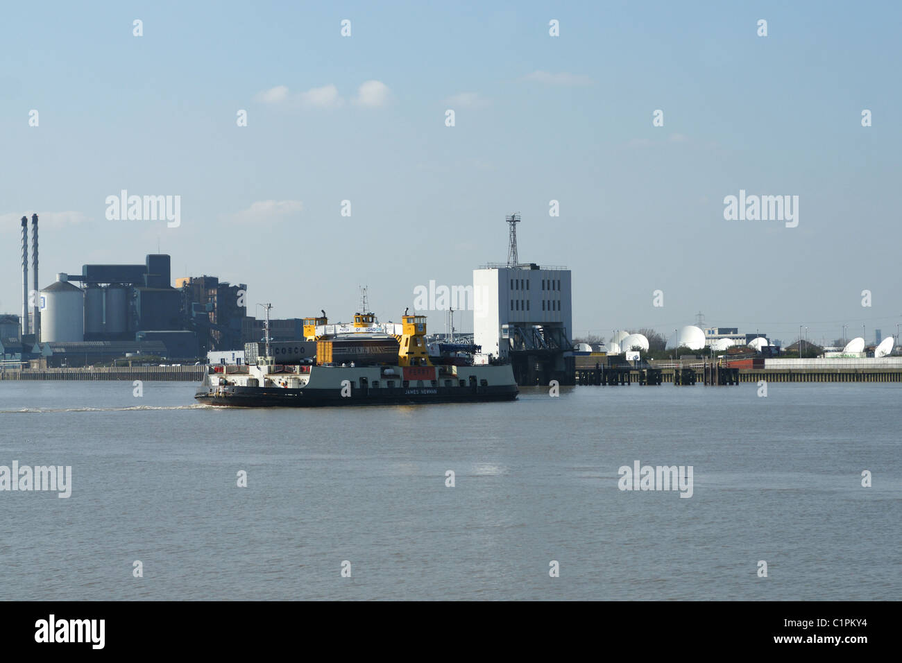 Woolwich ferry hi-res stock photography and images - Alamy