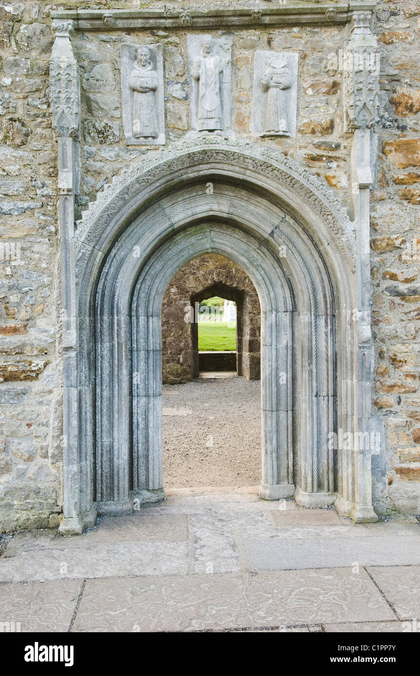 St ciarans cathedral hi-res stock photography and images - Alamy