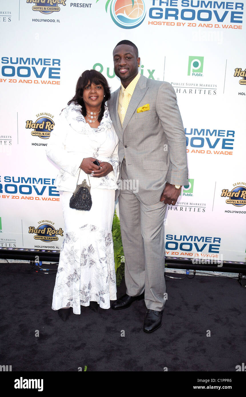 Dwyane Wade and his Jolinda Wade The Zo Summer Groove Publix charities ...