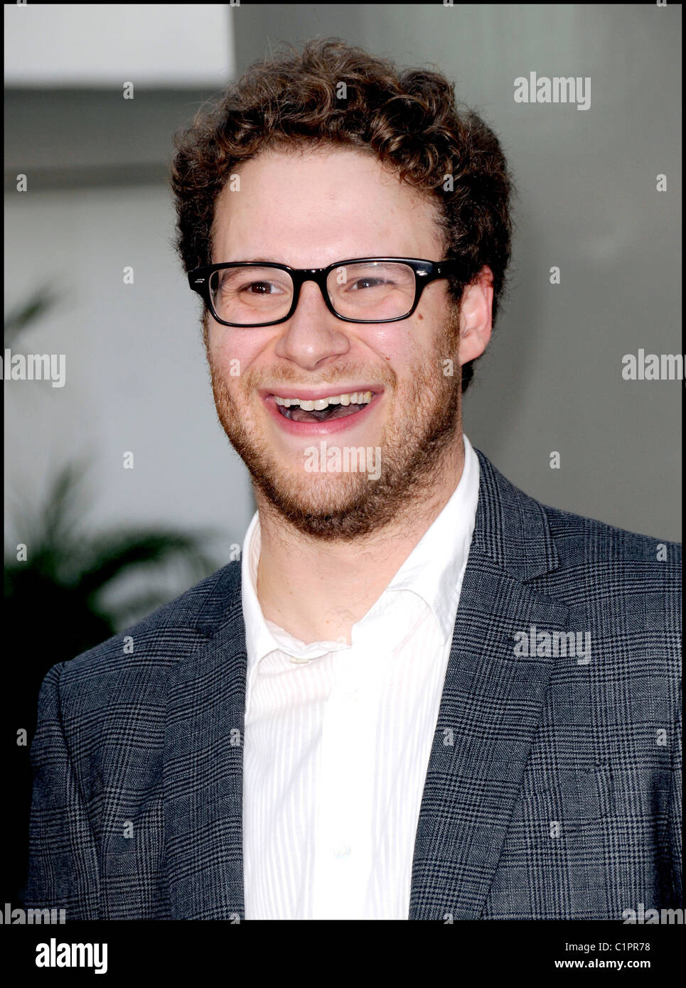 Seth Rogen LA premiere of "Funny People" at the Arclight Theatre ...