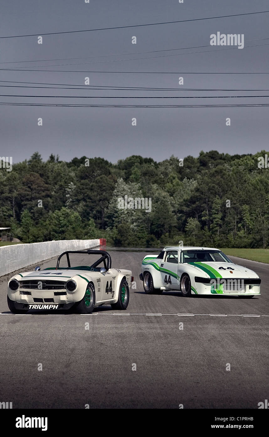 Group 44 Triumph TR6 1971 and Coupe TR7 1979 Stock Photo - Alamy