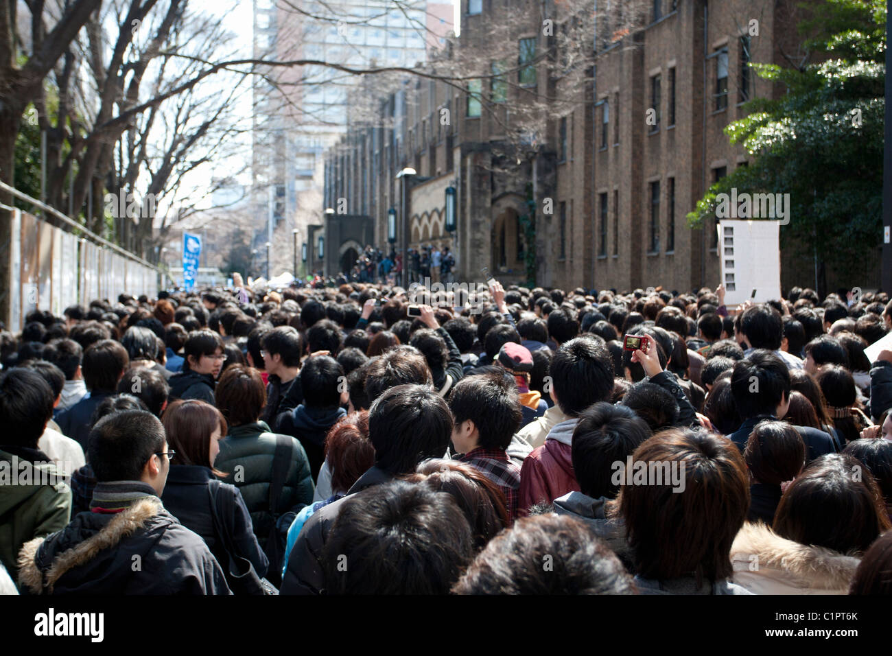Tokyo university graduates hi-res stock photography and images - Alamy