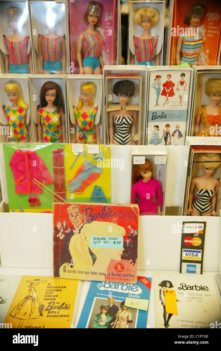 The 2009 National Barbie Doll Collectors Convention held at the ...