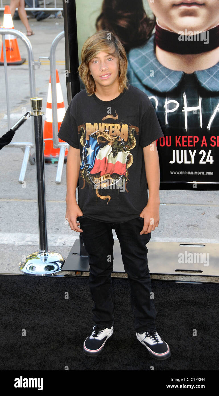Jimmy Bennett arrives at the Los Angeles premiere of Orphan at Mann ...