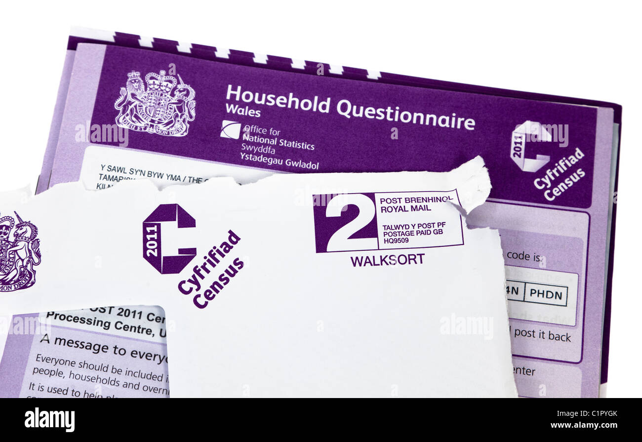 Household questionnaire form for 2011 census in delivery envelope UK ...