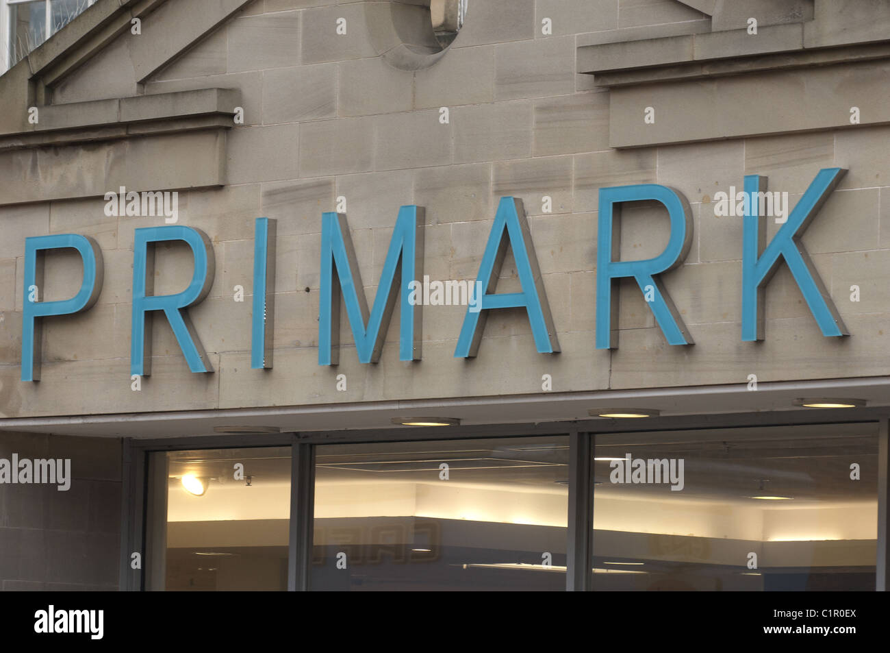 Primark hi-res stock photography and images - Alamy