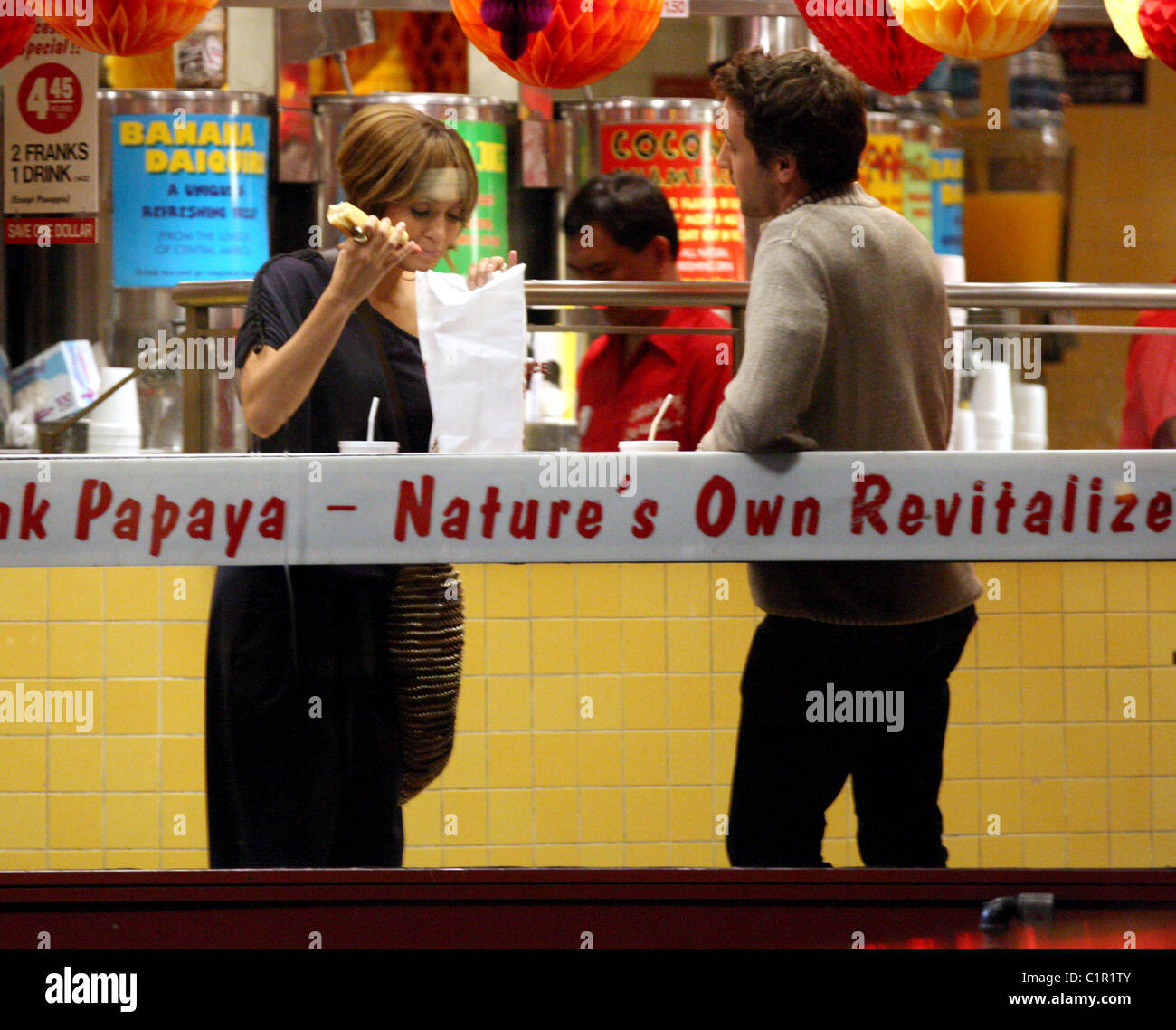 Jennifer Lopez and Alex O'Loughlin on the set of her new movie 'The ...