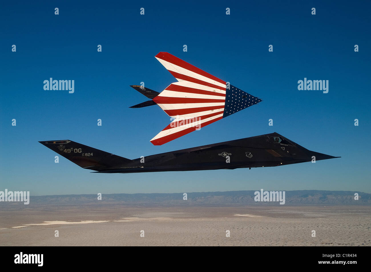 Retired u s air force senior master sgt hi-res stock photography and ...