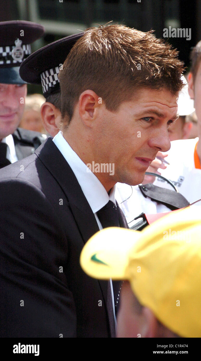 Liverpool FC captain Steven Gerrard leaving Liverpool Crown Court after ...