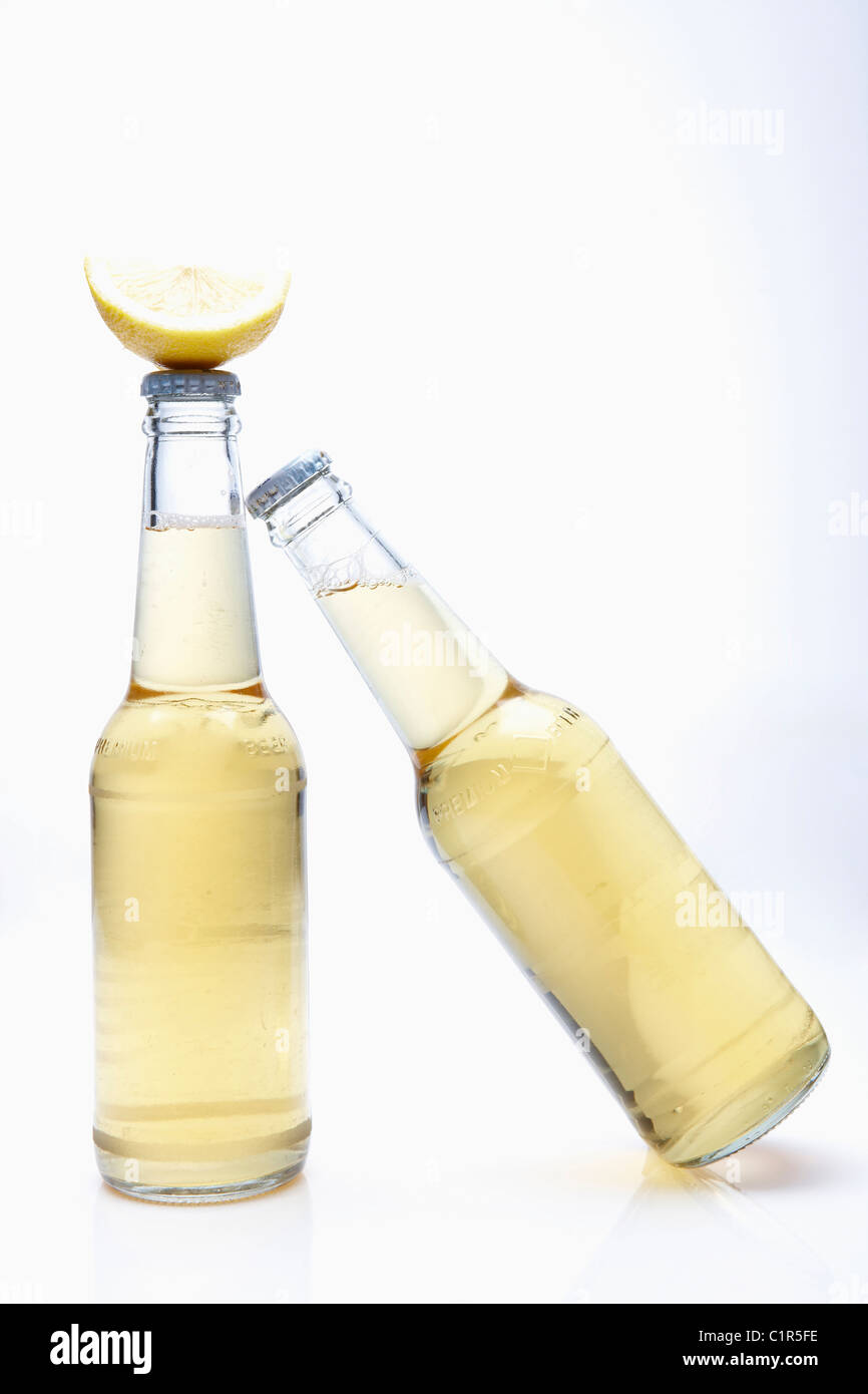 bottled beer with lemon slice Stock Photo - Alamy