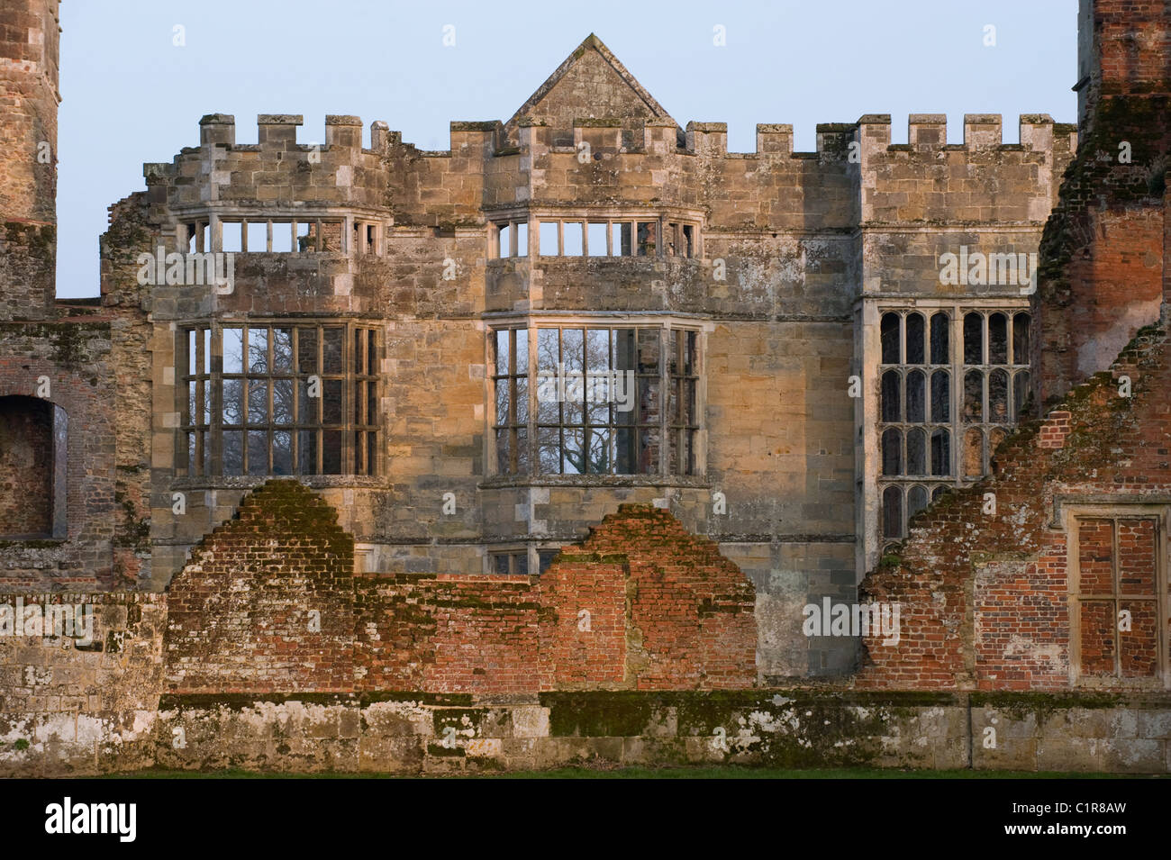 The ruins of Cowdray House in Cowdray Park, Midhurst, West Sussex ...