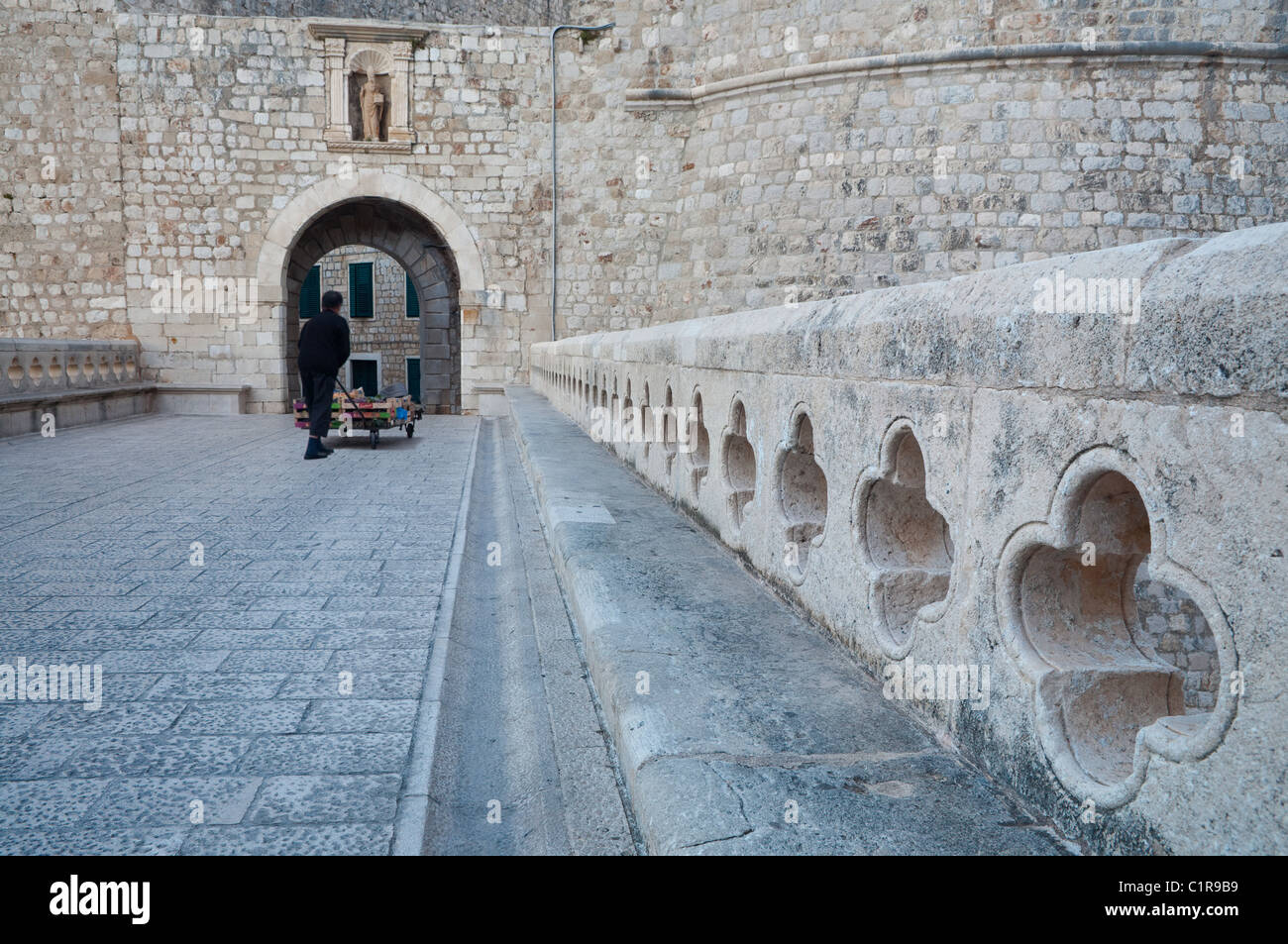 Ploce Gate, Dubrovnik, Dalmatia, Croatia Stock Photo - Alamy