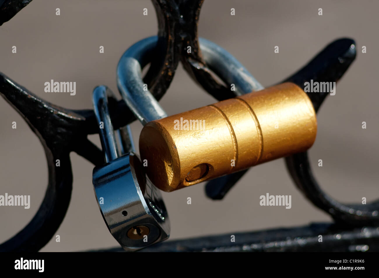Two love locks hi-res stock photography and images - Alamy