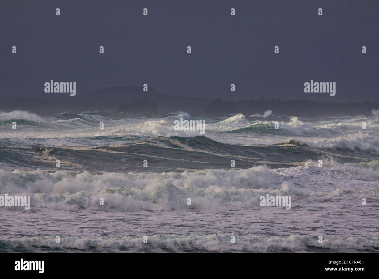 Ocean swells and island hi-res stock photography and images - Alamy