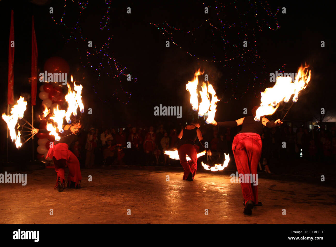 Firedancing hi-res stock photography and images - Alamy