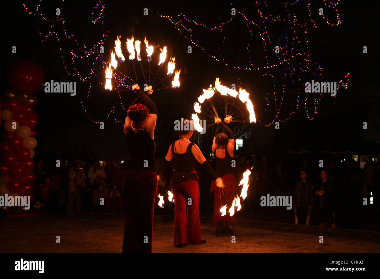 Dancing troupe hi-res stock photography and images - Alamy