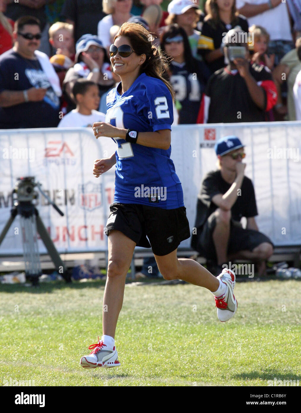 Maria Menounos The 2010 Madden Football Game celebrity match launch ...