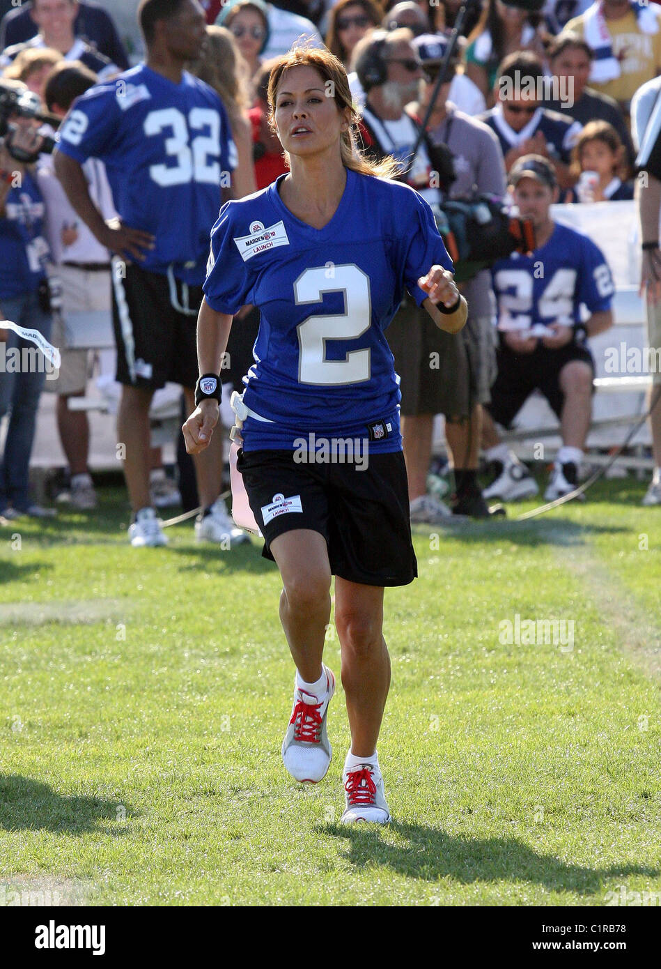 Maria Menounos The 2010 Madden Football Game celebrity match launch ...