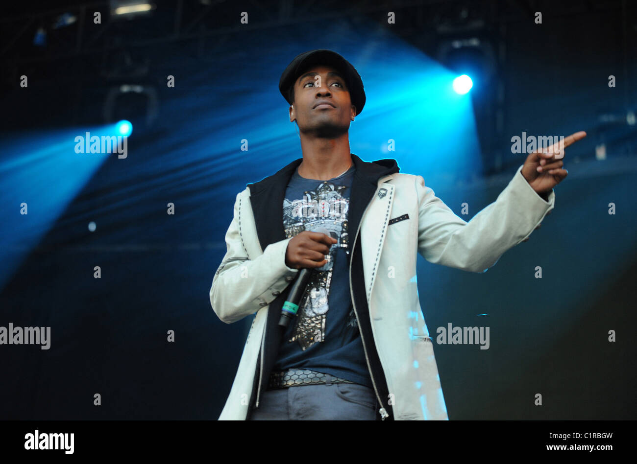 Simon webbe blue hi-res stock photography and images - Alamy