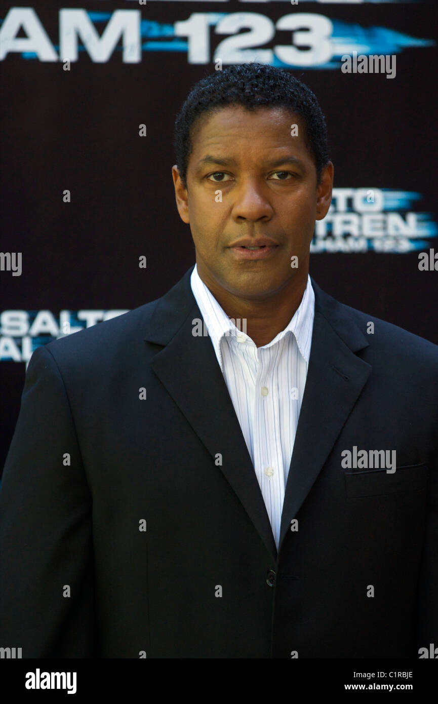 Denzel Washington attends a photocall for his new film 'The Taking of ...
