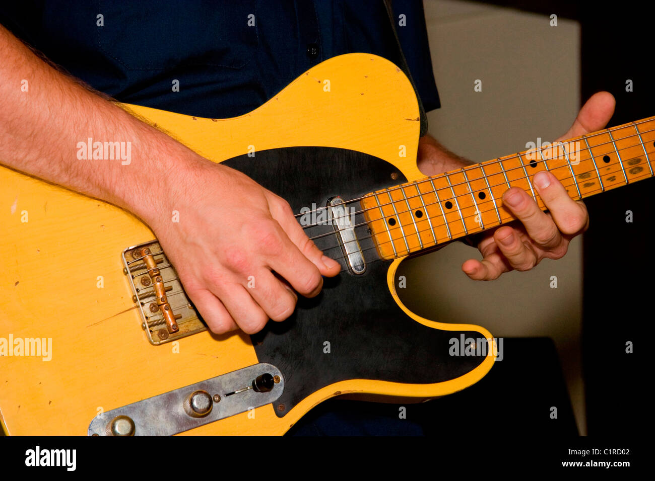 The Old Guitarist Stock Photos & The Old Guitarist Stock Images - Alamy