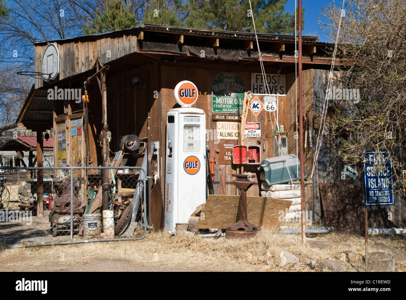 Collection junk hi-res stock photography and images - Alamy