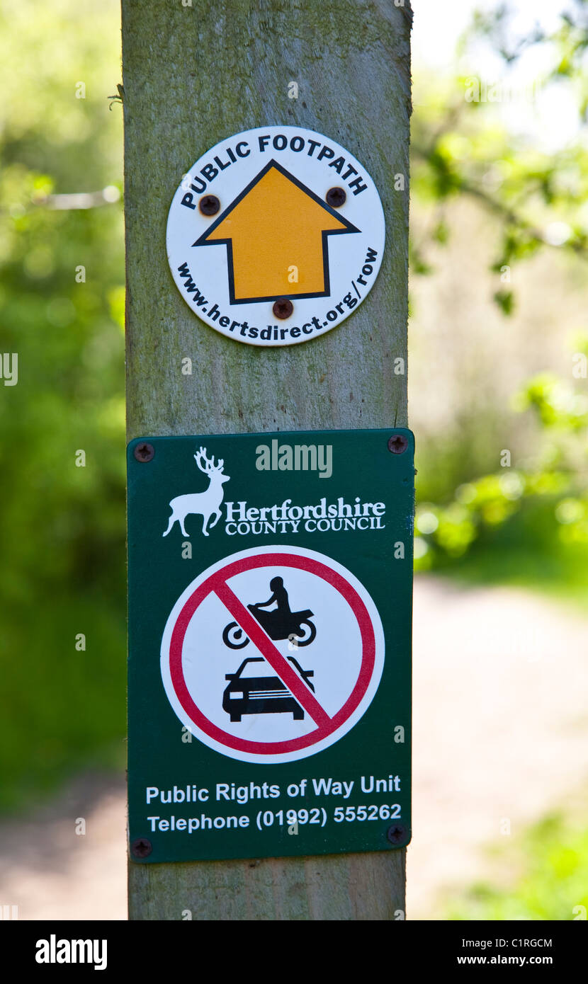 Public information signs hi-res stock photography and images - Alamy