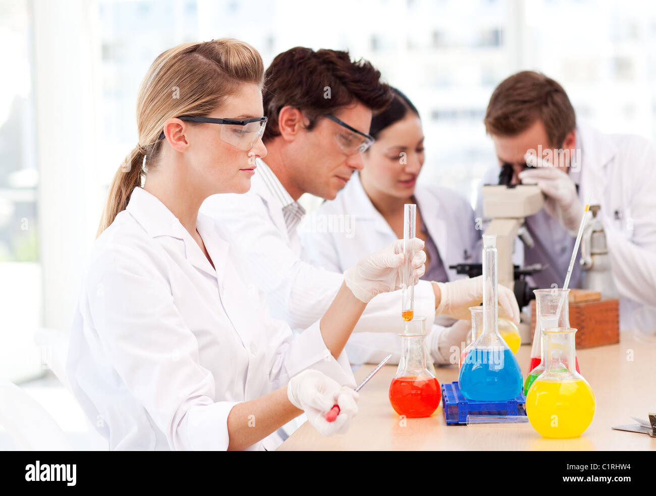 Science students in a laboratory Stock Photo - Alamy