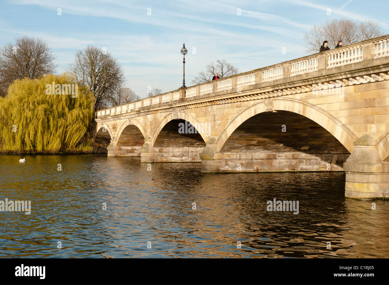 Serpentine Bridge in Hyde Park,Central London Stock Photo - Alamy