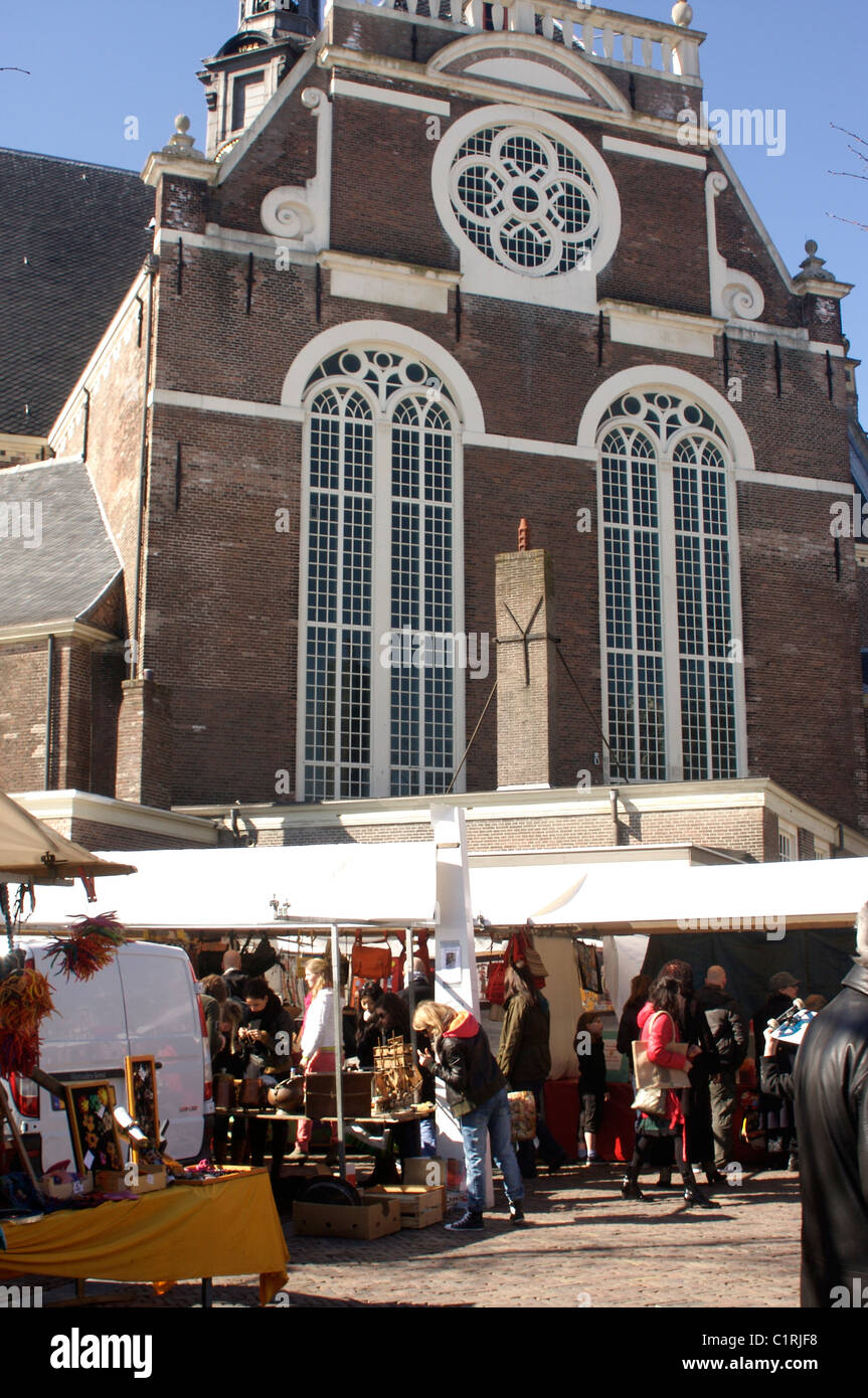 Noordermarkt square on a market day in Amsterdam Stock Photo - Alamy