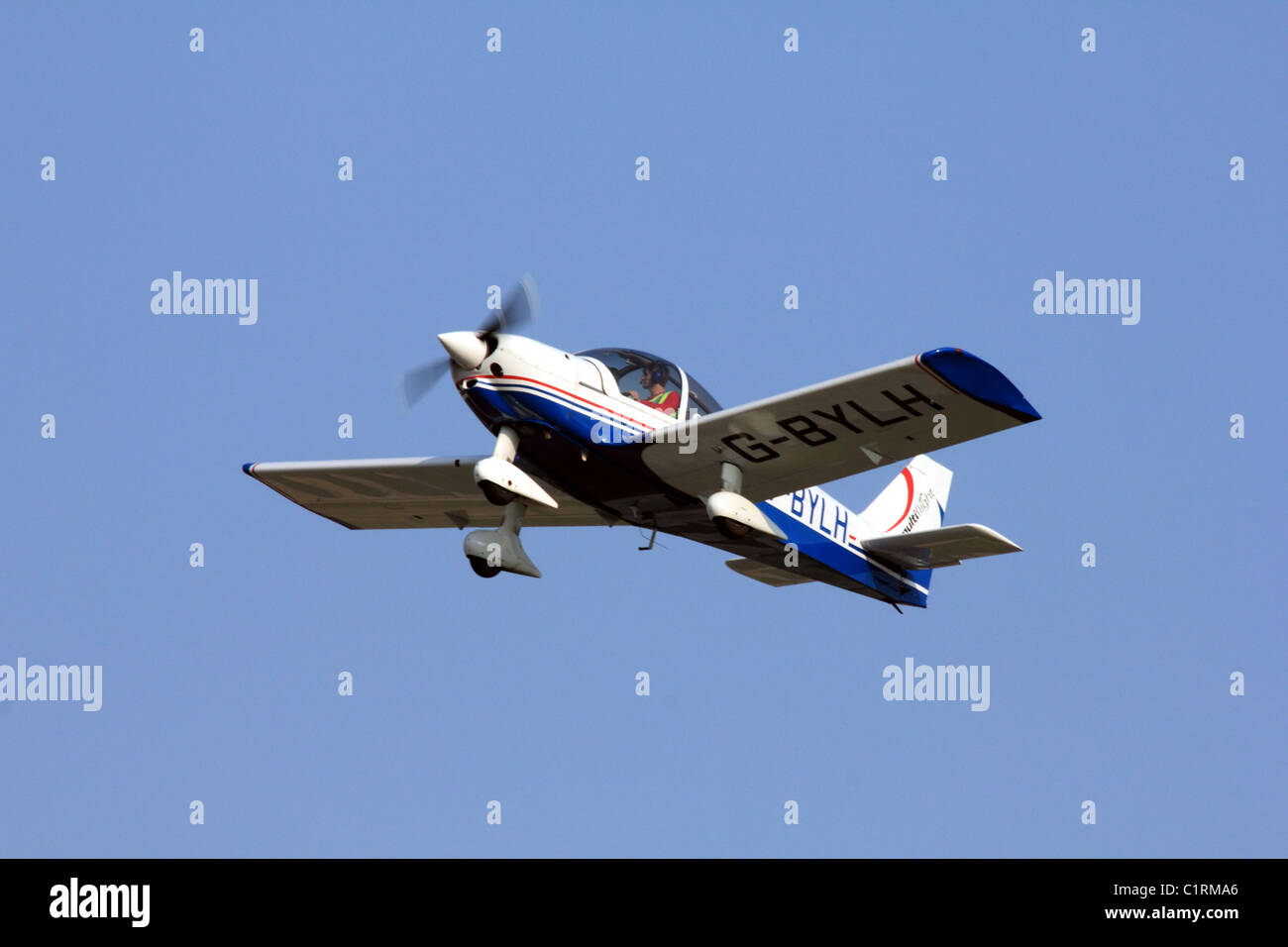 Robin HR200/120B Light Aircraft G-BYLH Leeds Bradford Airport LBA Stock ...