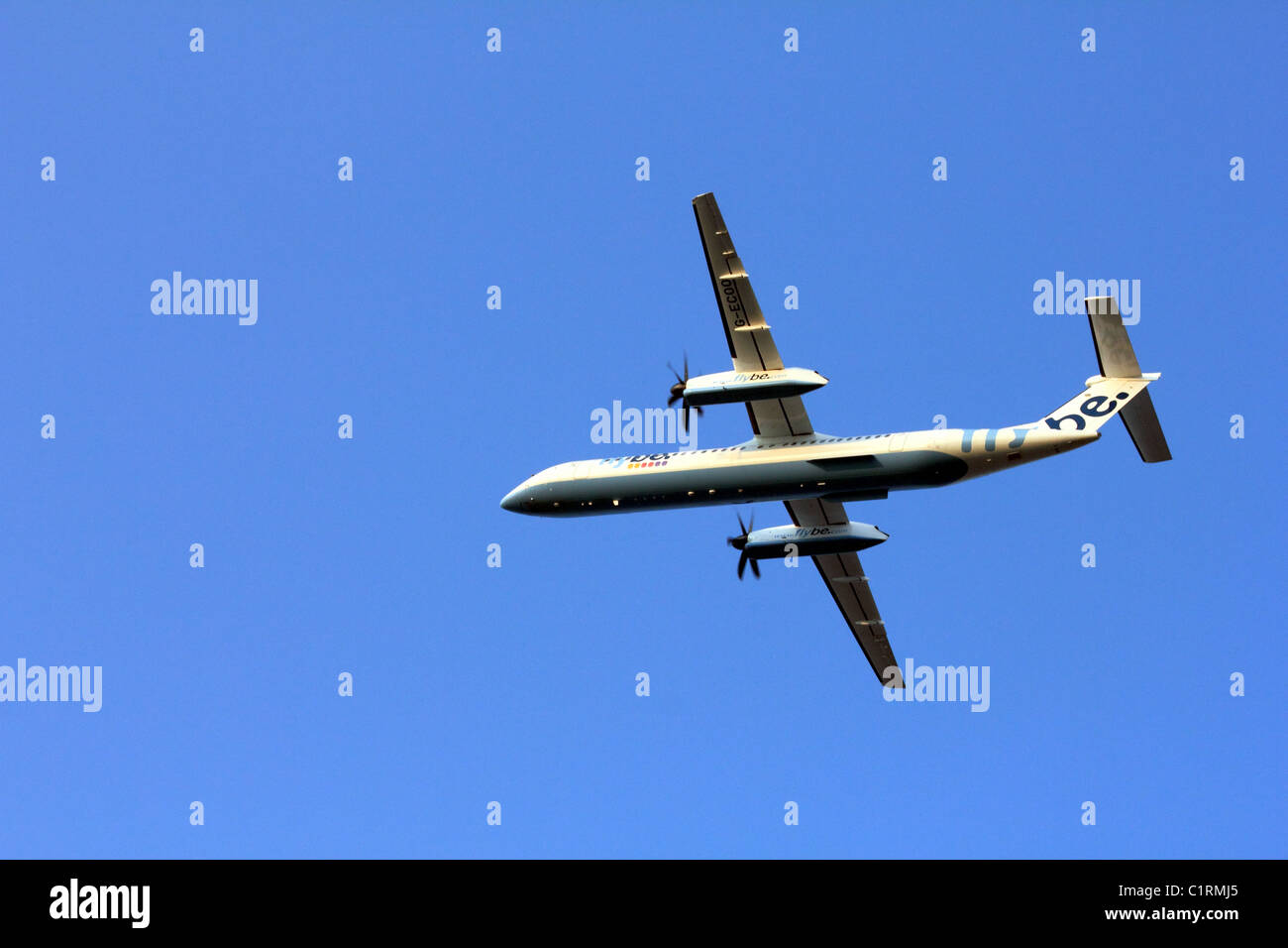 Flyby hi-res stock photography and images - Alamy