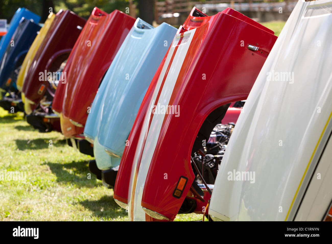 Auto hoods hi-res stock photography and images - Alamy