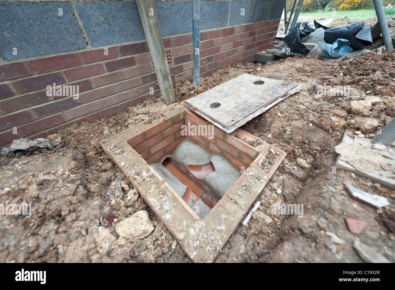 Self build home extension project building extra rooms, office space ...