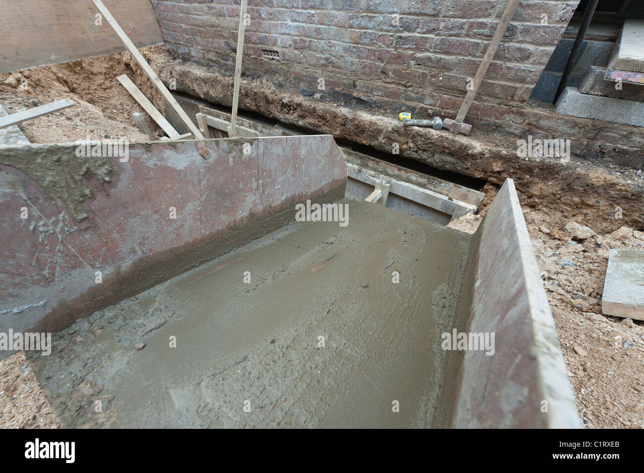 Self build home extension project building extra rooms, office space ...