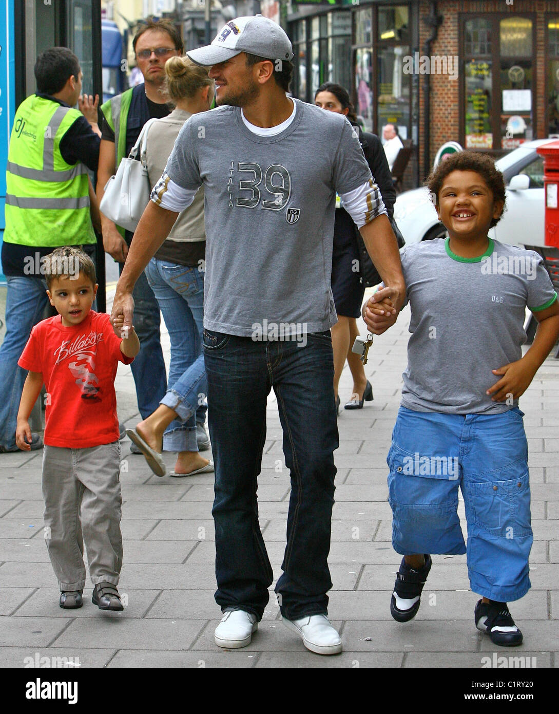 Peter Andre goes to Starbucks with his son Junior and Harvey Brighton ...