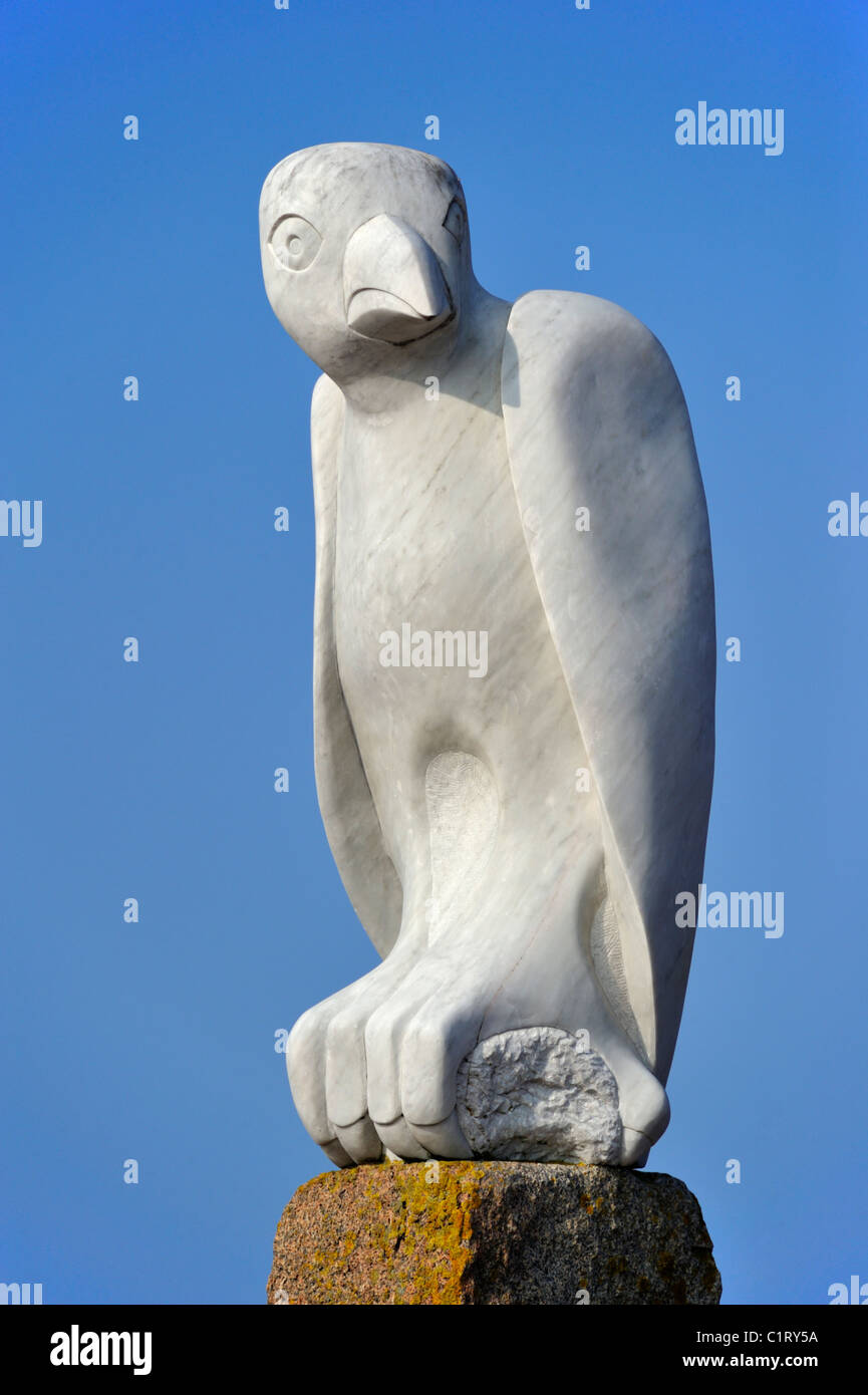 "Mythical South American Bird".Sculpture, by Gordon Young. The Tern ...