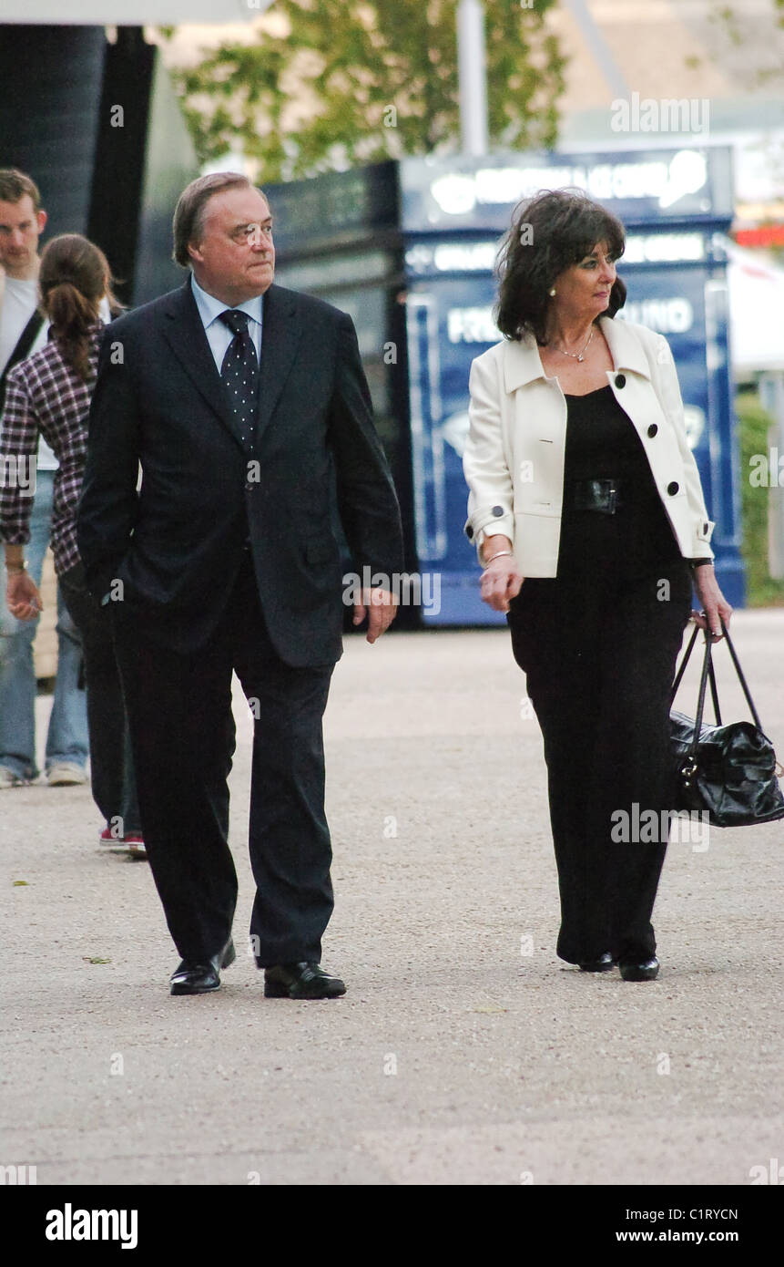 John Prescott visits Liverpool with his wife Pauline Prescott Liverpool ...