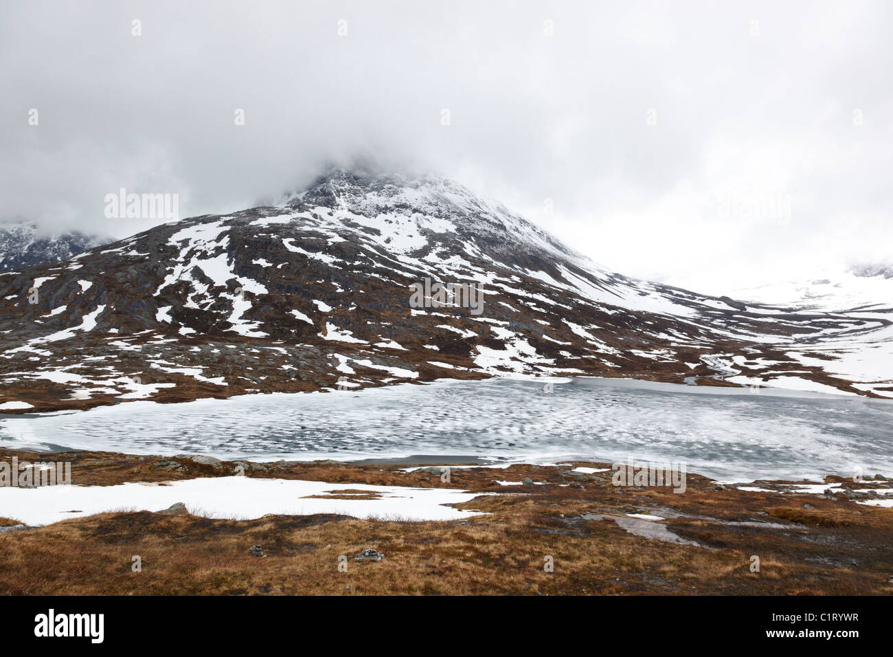 icy mountain lake Stock Photo - Alamy