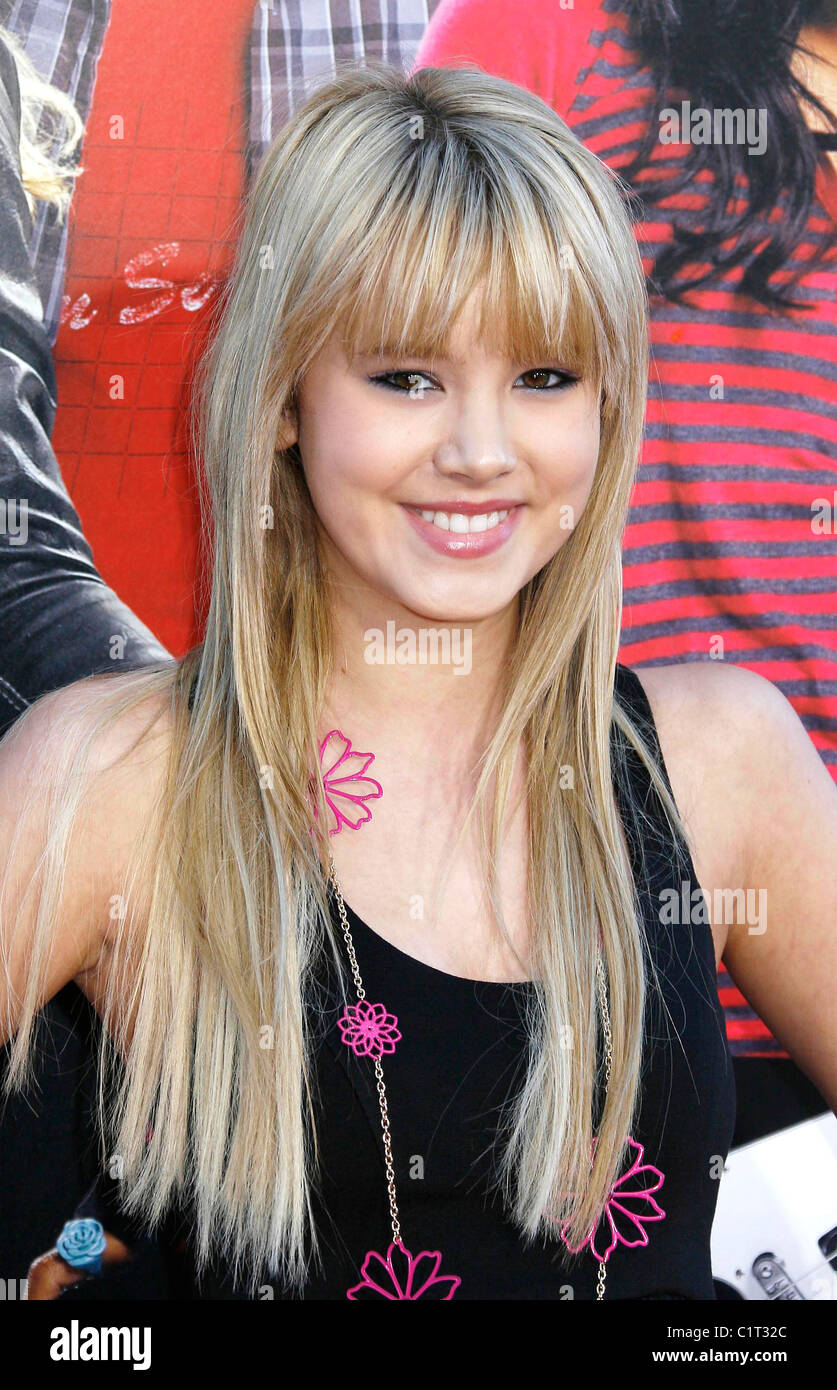 Taylor Spreitler Los Angeles Premiere of 'Bandslam' held at the Mann ...