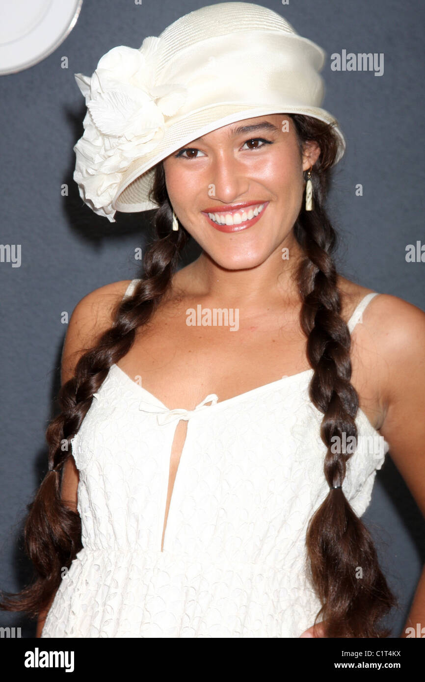 Q Orianka Kilcher The Style L A Swim Resort Runway Fashion Show At