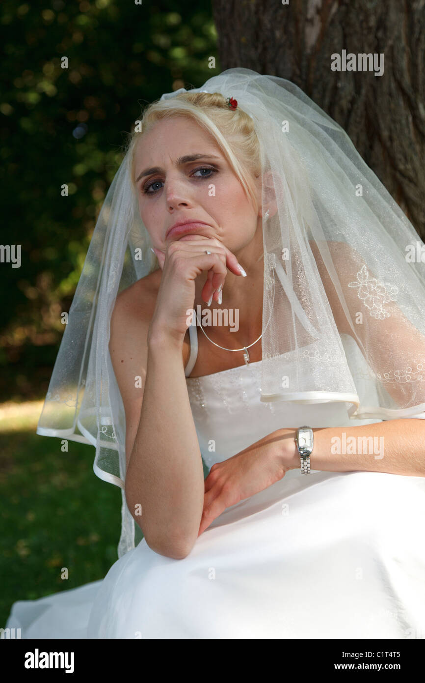 sad and disappointed bride Stock Photo - Alamy